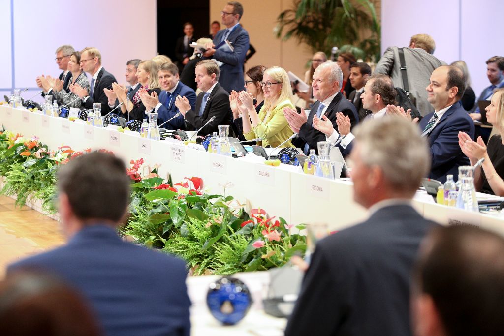 EU economy ministers discuss the future of European industrial policy ...